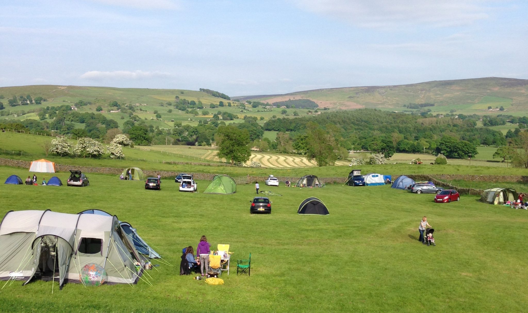 Camping Yorkshire Dales | Electric Hook Up Pitches | Catgill Farm