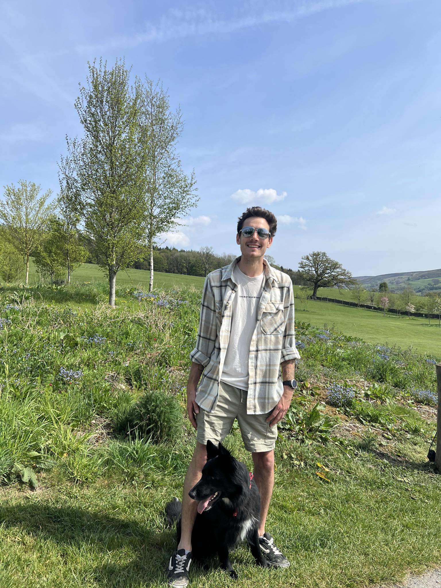 Meet Aaron – Our New Warden at Catgill Farm! - Catgill Farm